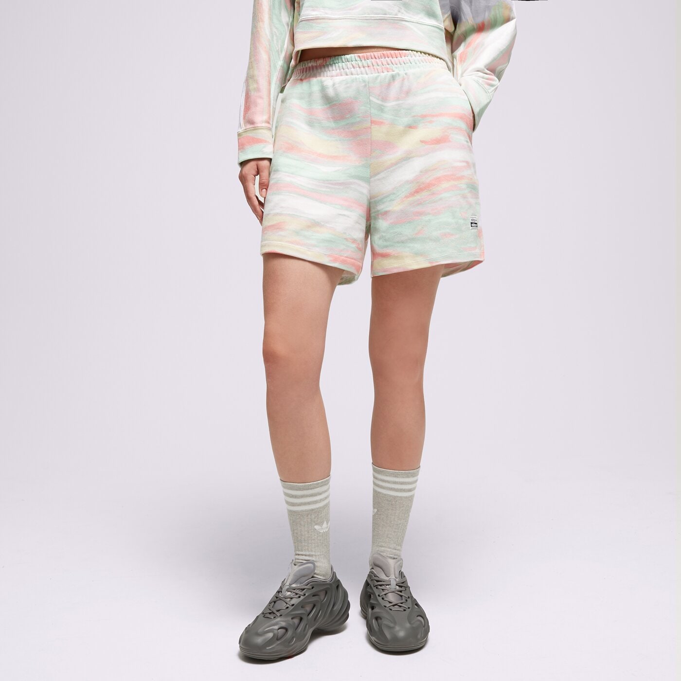 ADIDAS ШОРТИ GN4293 GN4293 Дамски Цвят многоцветен Модни Къси панталони ...