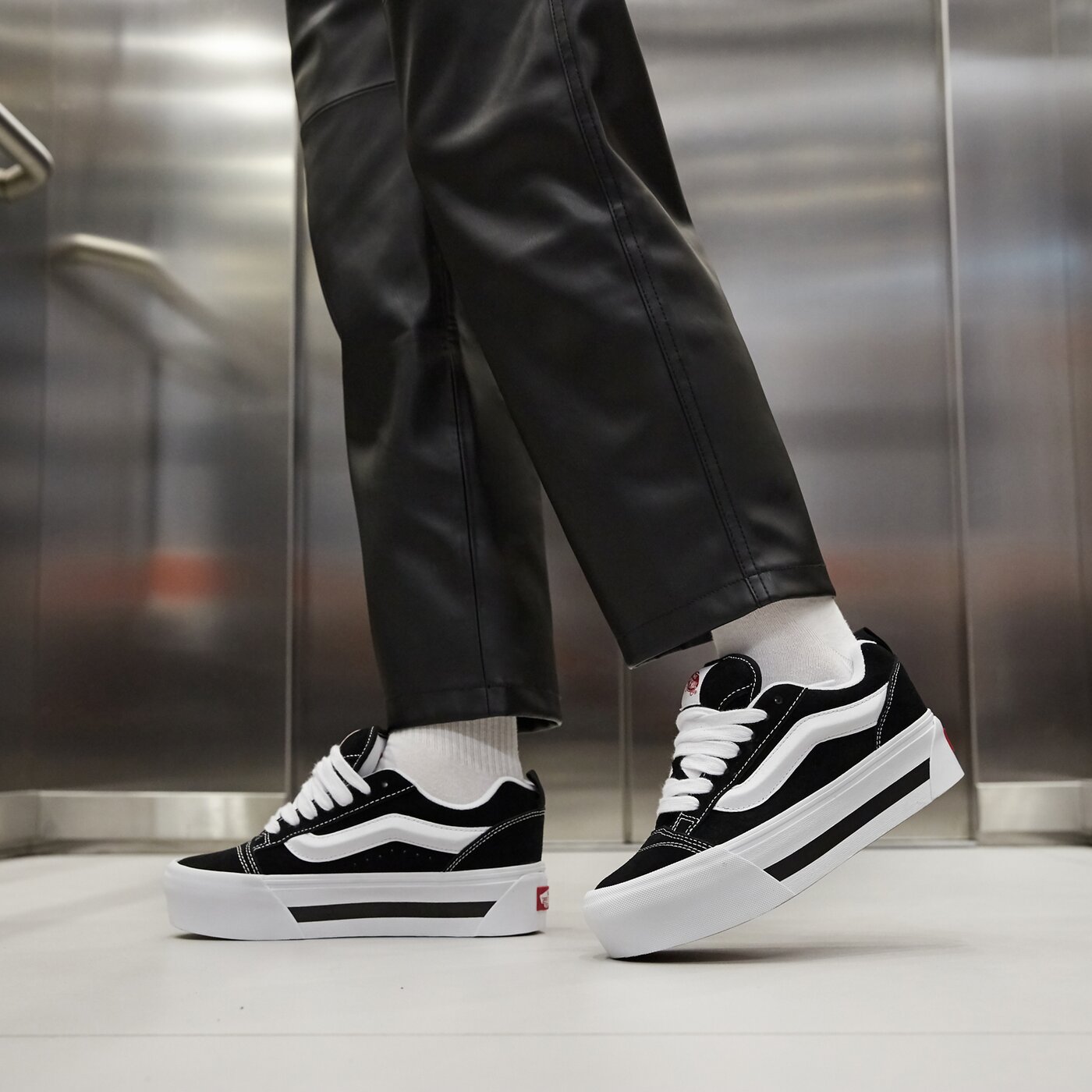 VANS KNU STACK VN000CP6BA21 Дамски Цвят черен Модни Маратонки Обувки ...