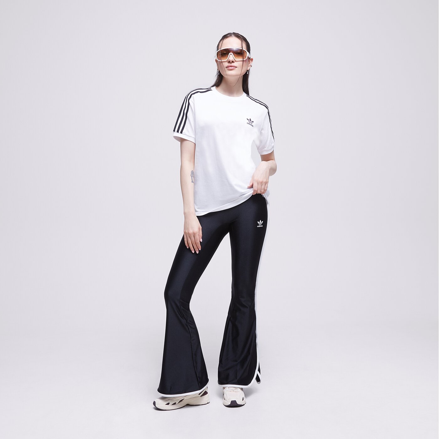 Adidas ТЕНИСКА 3 Stripes Tee Ib7410 Дамски Цвят бял Модни Тениски Дрехи