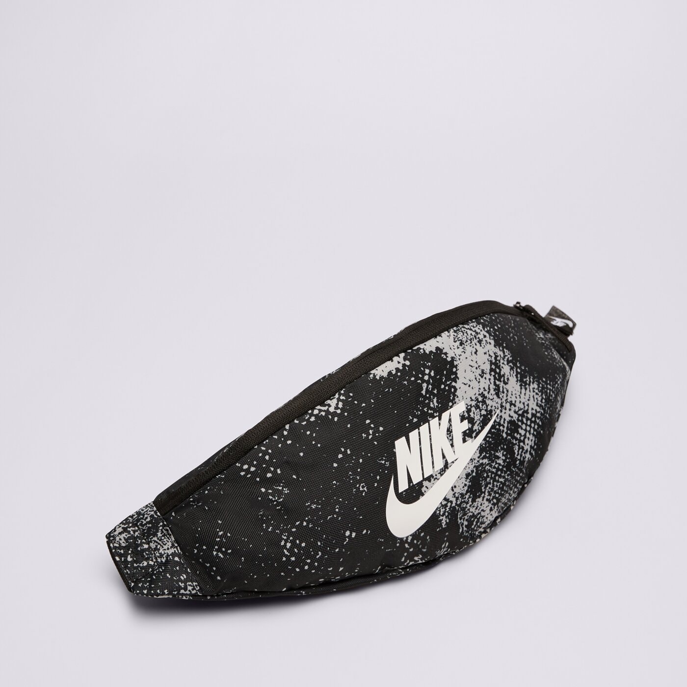 NIKE ЧАНТАHRITG WSTPCK-RORSCHACH FN0890-100 Дамски Цвят черен Модни ...
