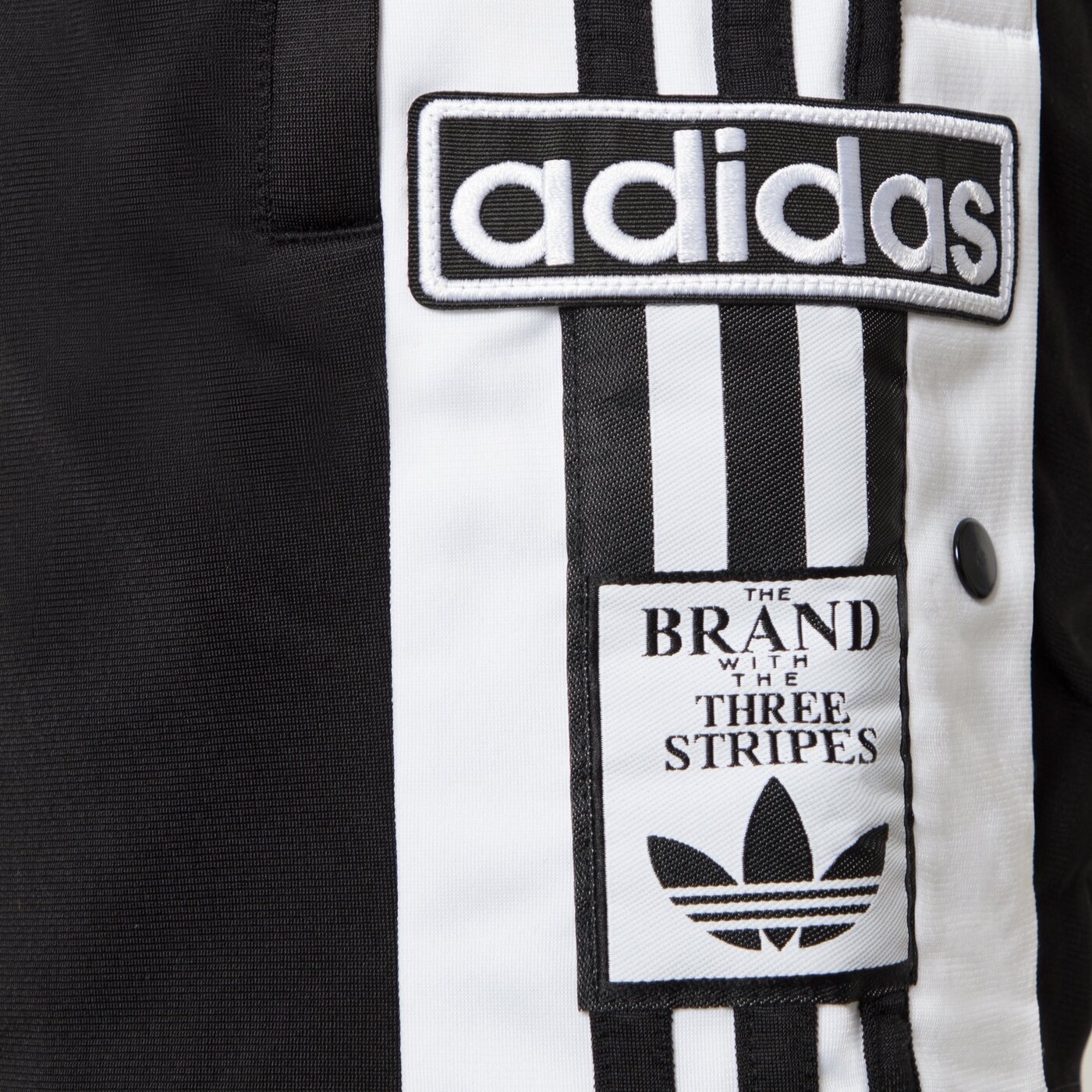 ADIDAS ШОРТИ ADIBREAK SHORT IU2518 Дамски Цвят черен Модни Къси ...