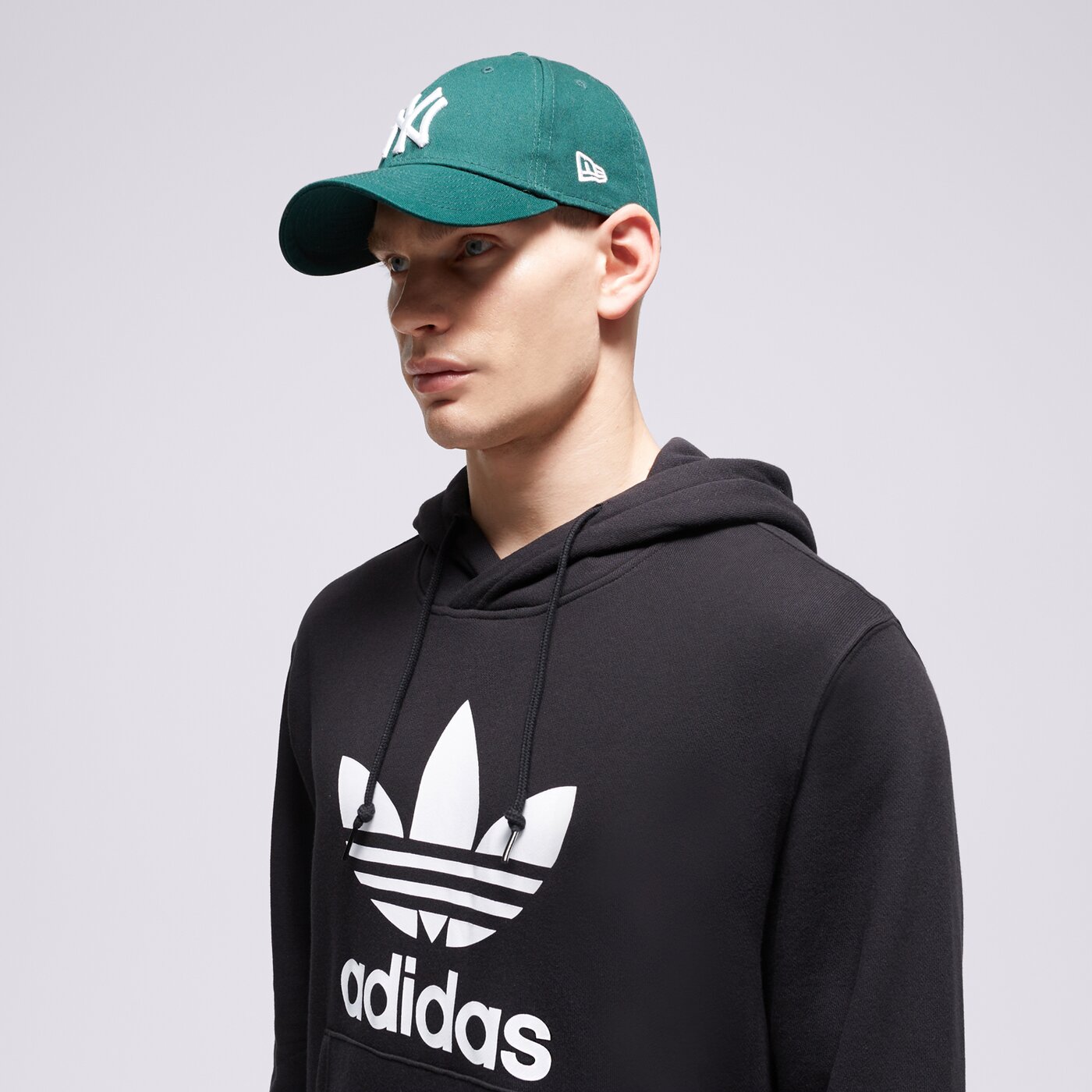 ADIDAS СУИТЧЪР С КАЧУЛКА TREFOIL HOODY IM4489 Мъжки Цвят черен Модни ...
