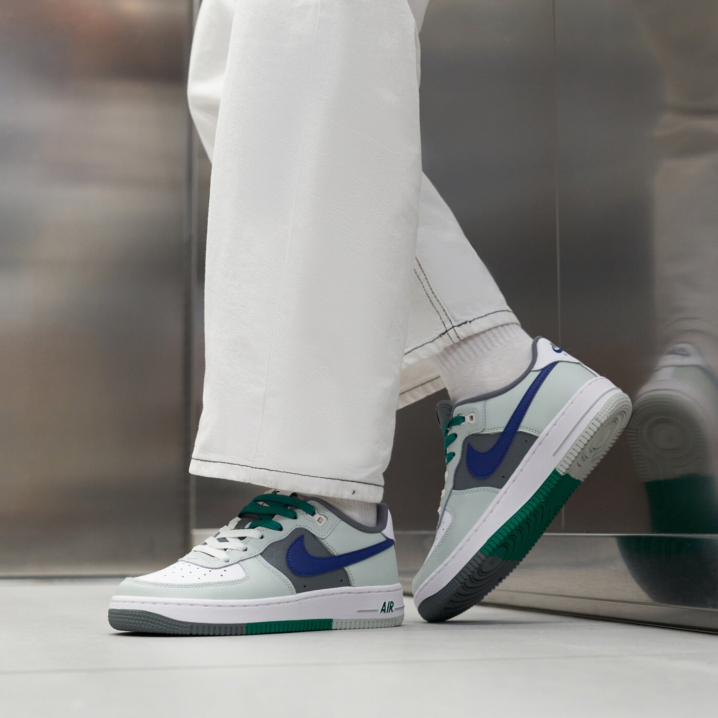 NIKE AIR FORCE 1 LV8 1 FB9035-001 Детски Цвят сив Модни Маратонки ...