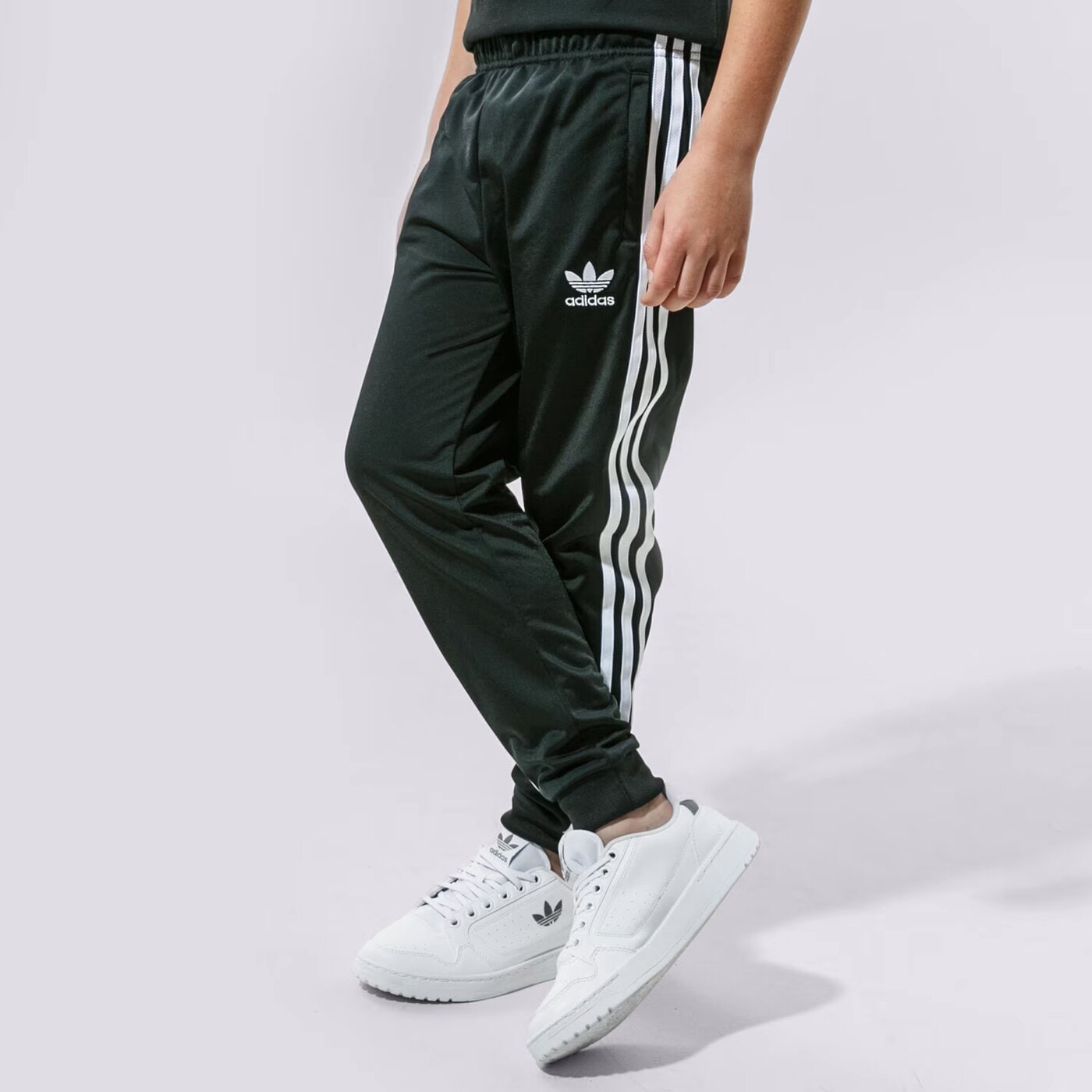 ADIDAS ПАНТАЛОНИ SST TRACK PANTS B GN8453 Детски Цвят черен Модни ...