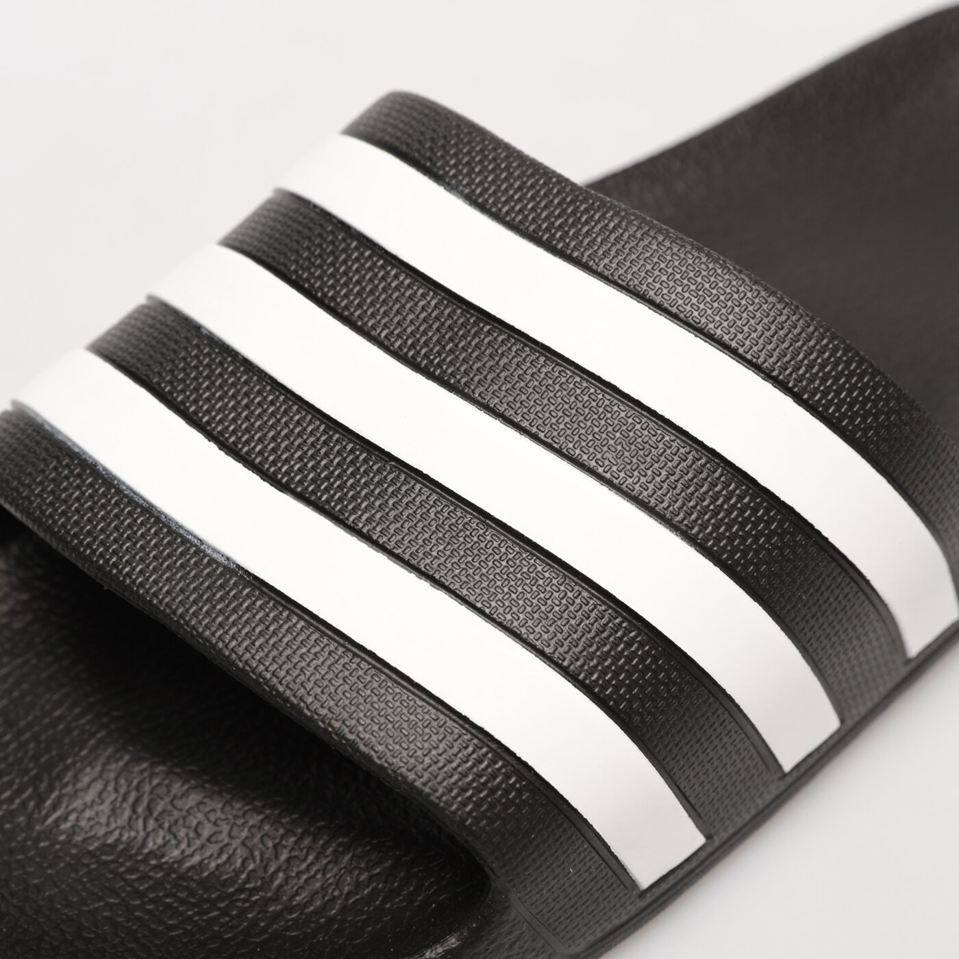 ADIDAS ADILETTE AQUA SLIDES F35543 Дамски Цвят черен Модни Чехли Обувки ...