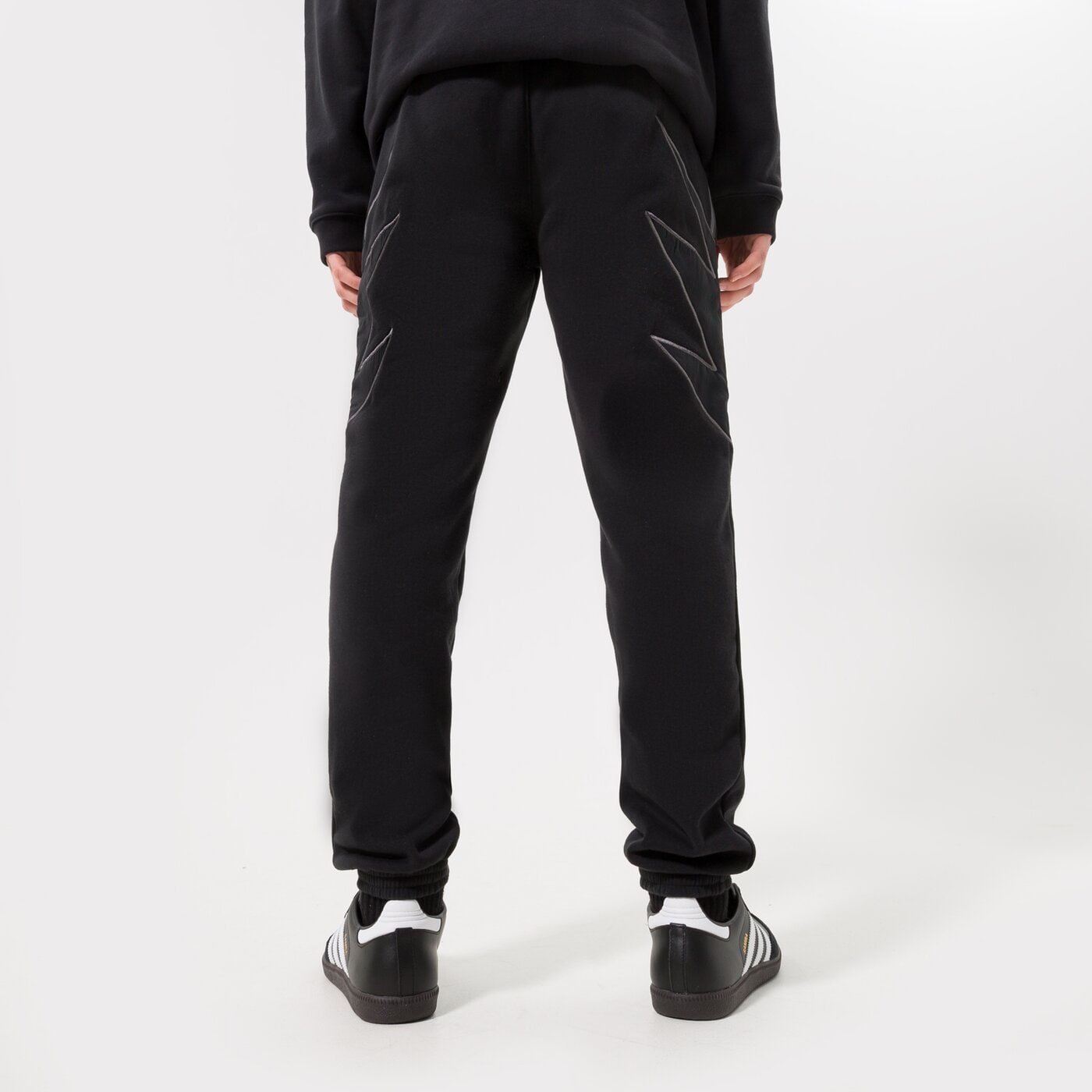 ADIDAS ПАНТАЛОНИ HE4712 HE4712 Мъжки Цвят черен Модни Панталони Дрехи ...