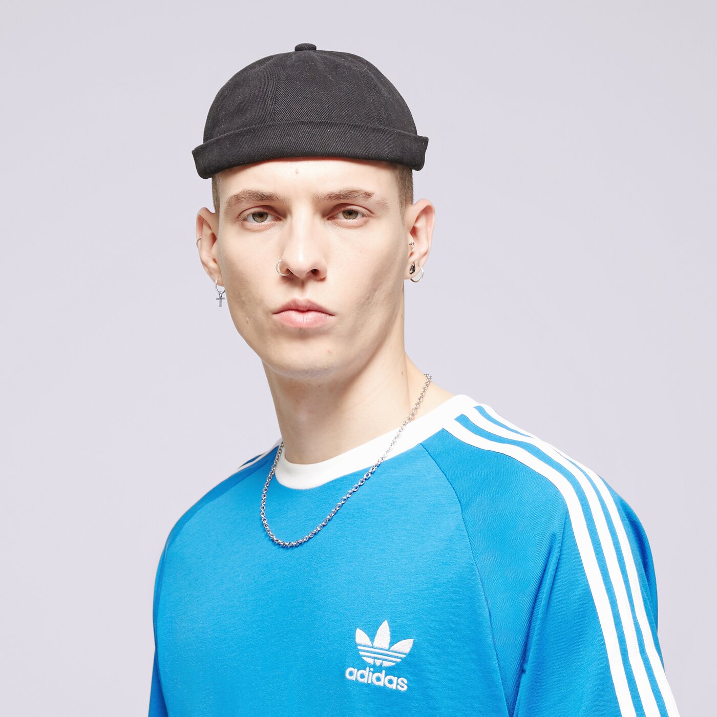 ADIDAS ТЕНИСКА 3-STRIPES TEE IN7745 Мъжки Цвят син Модни Тениски Дрехи ...