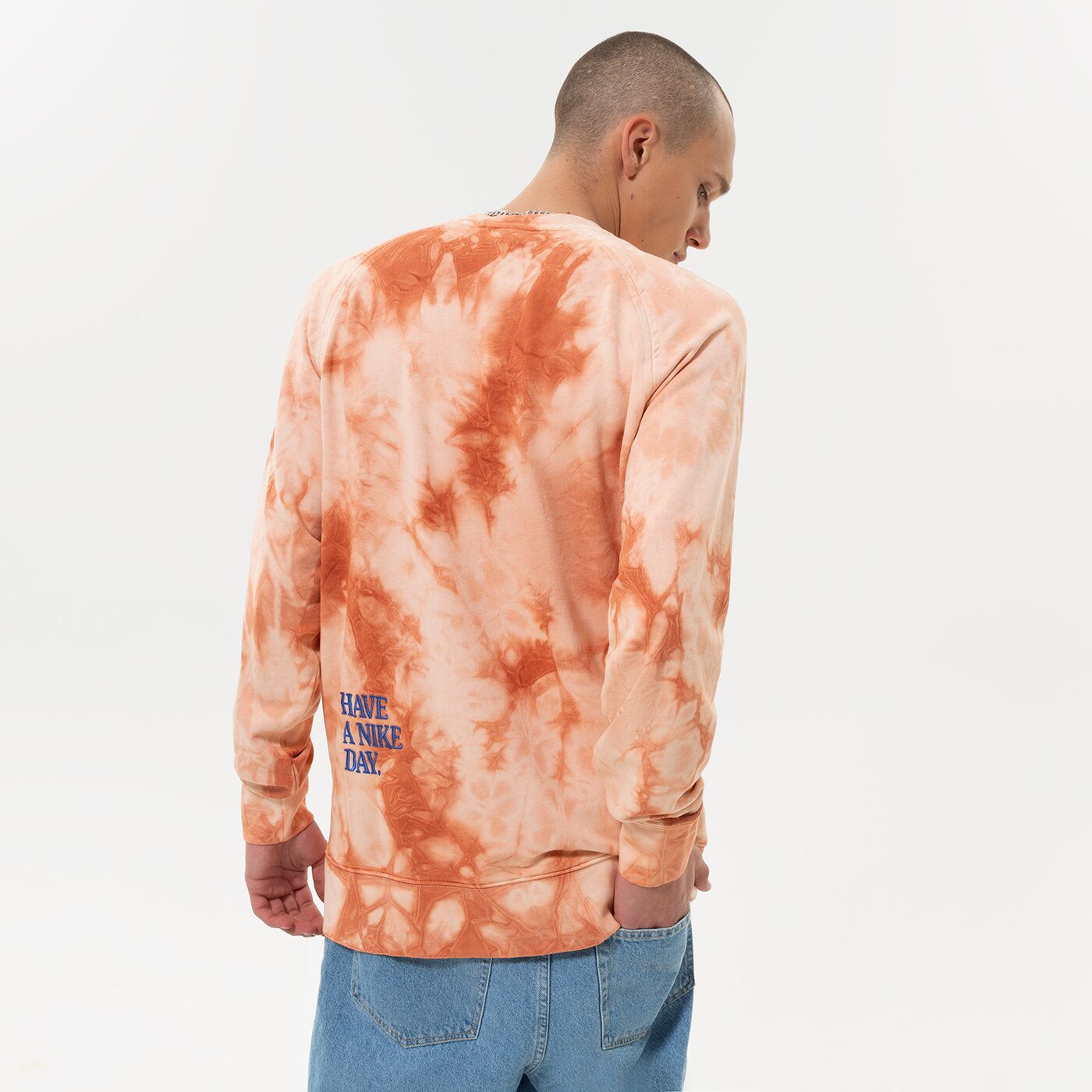 NIKE СУИТЧЪР CREW DM5010-657 Мъжки Цвят червен Модни Суичъри Дрехи Nike в онлайн магазин Sizeer.bg