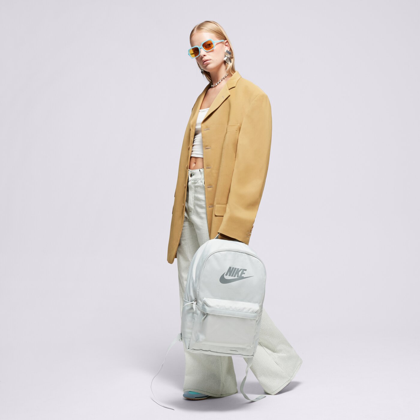 NIKE РАНИЦА HERITAGE DC4244-034 Детски Цвят сив Модни Раници Аксесоари ...